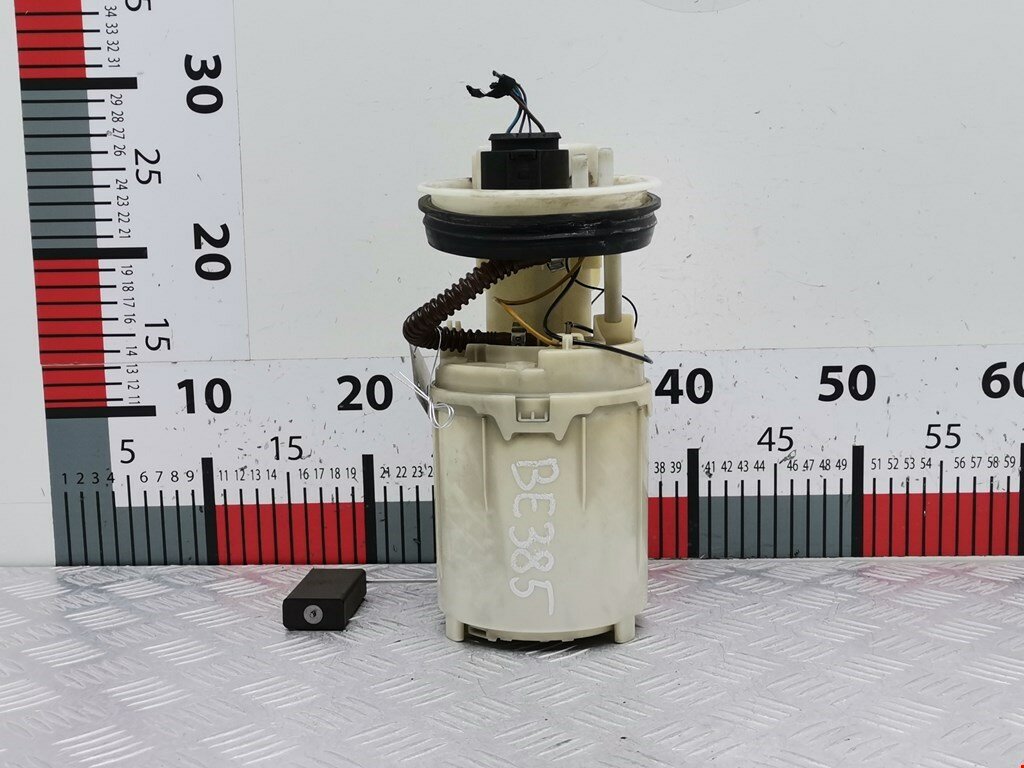 Насос топливный Volkswagen Polo 4 6Q0919051F арт. 1885706