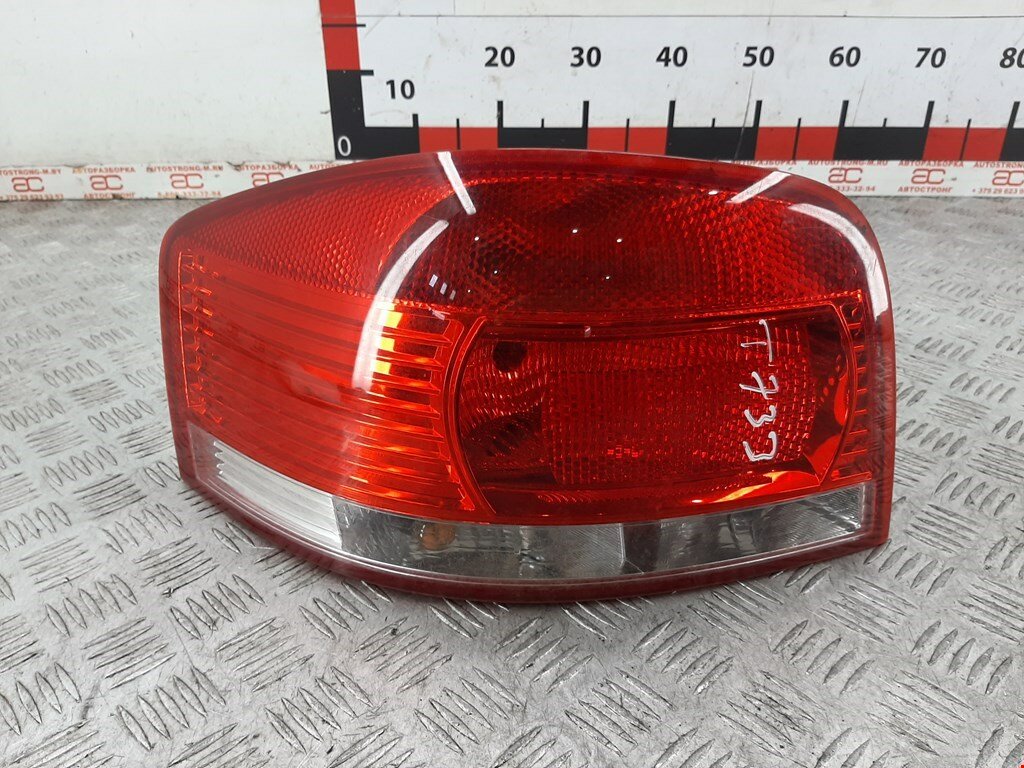Фонарь задний левый Audi A3 8P 8P0945095 арт. 641044