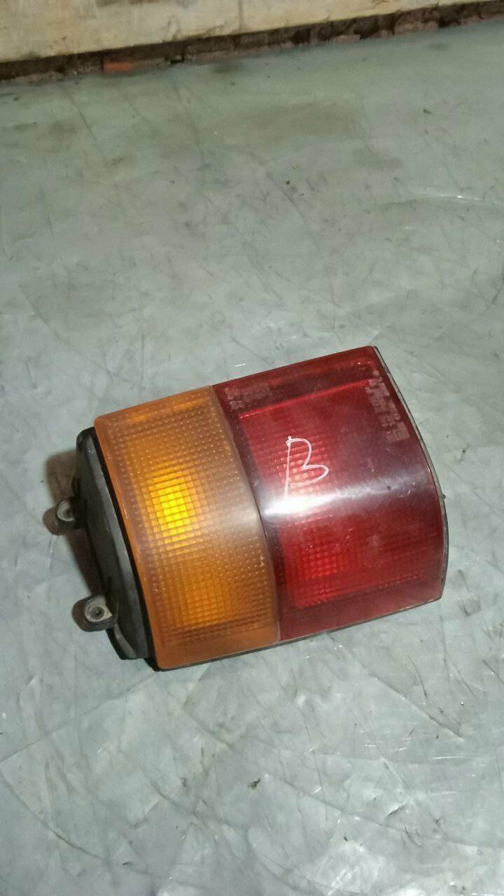 Фонарь задний левый Mazda MPV рест. 1997