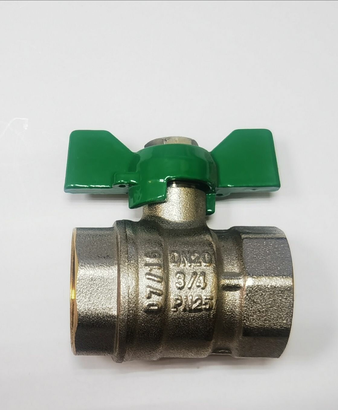 Кран шаровый 3/4 HLV вн-вн бабочка латунный хромированный