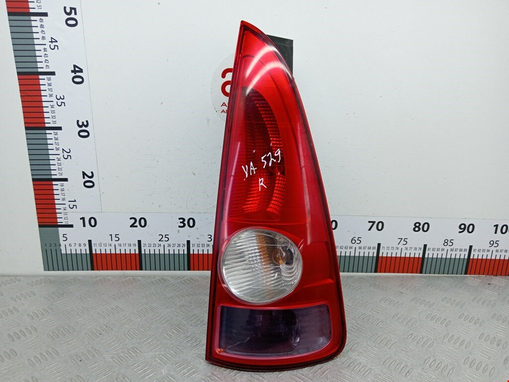 Фонарь задний правый Renault Espace 4 8200027152 арт. 2156825