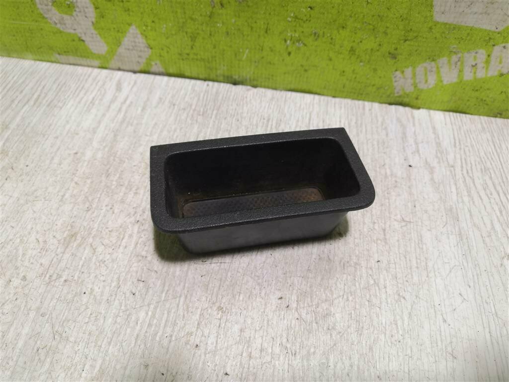 Ящик передней консоли Skoda Octavia A4 1U 2000-2011