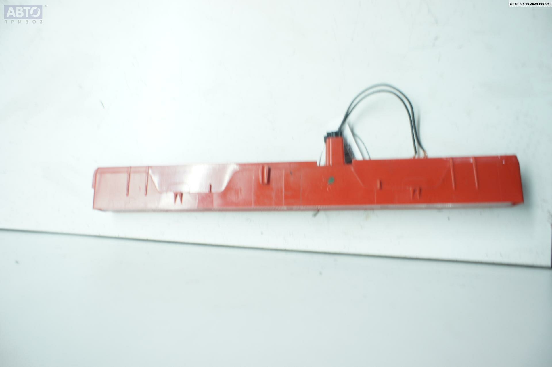 Фонарь стоп-сигнал Ford B-Max