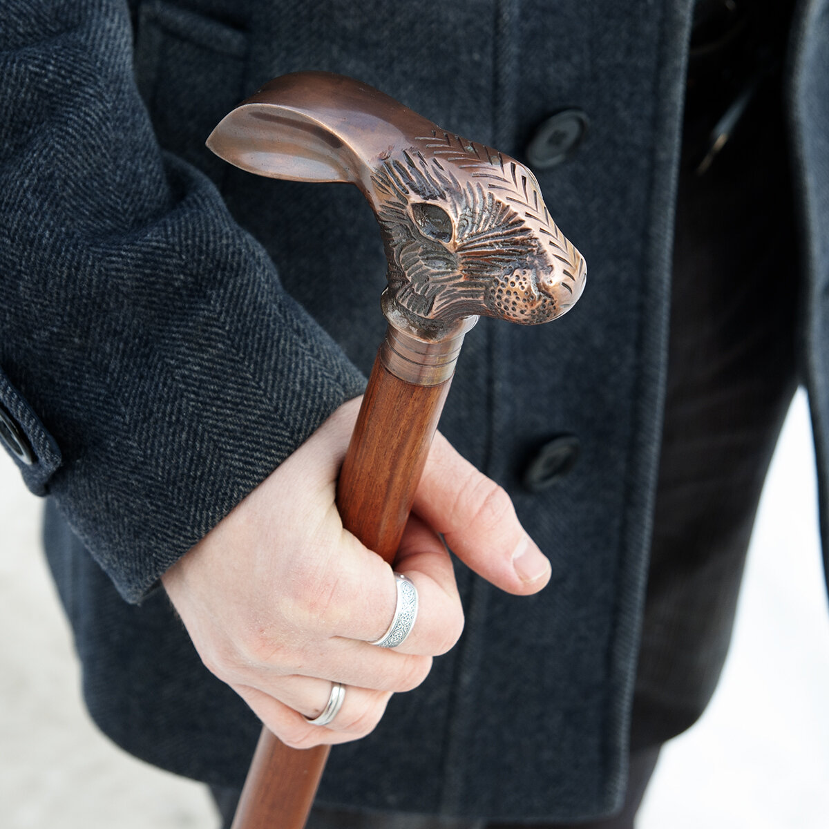 Трость деревянная "Заяц" с бронзовой ручкой 92см