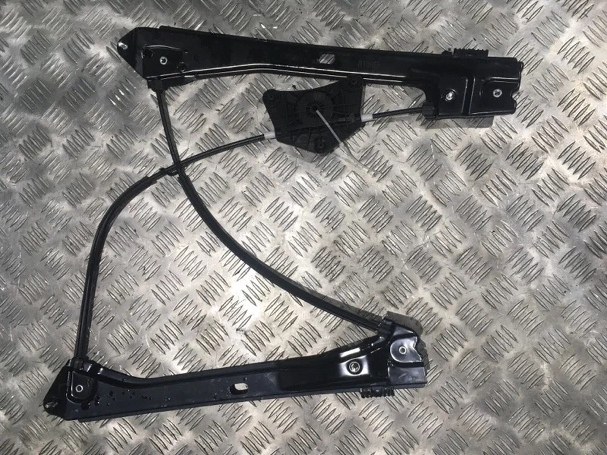 Стеклоподъемник Loro 5C6837461K, для Volkswagen Jetta 6, передний, левый