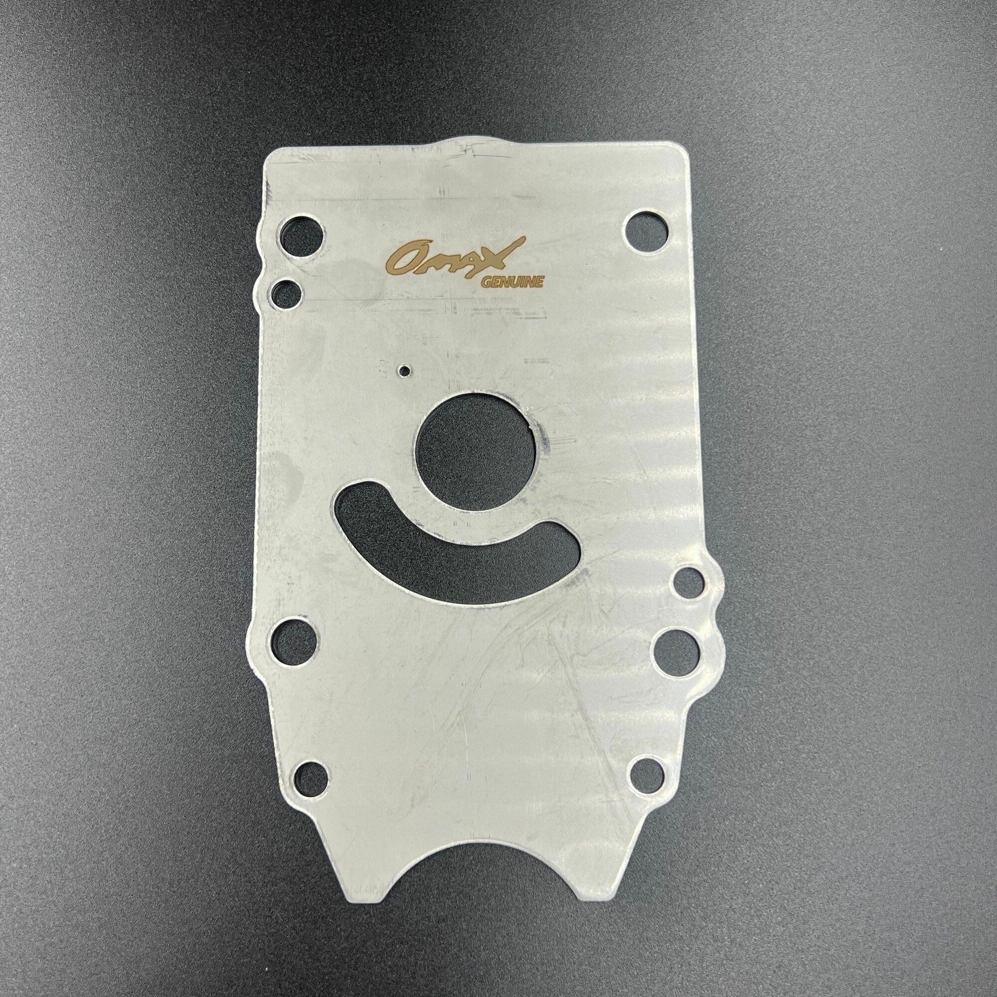 Пластина помпы охлаждения Suzuki DF200-300/DF250-300(A) (Omax)