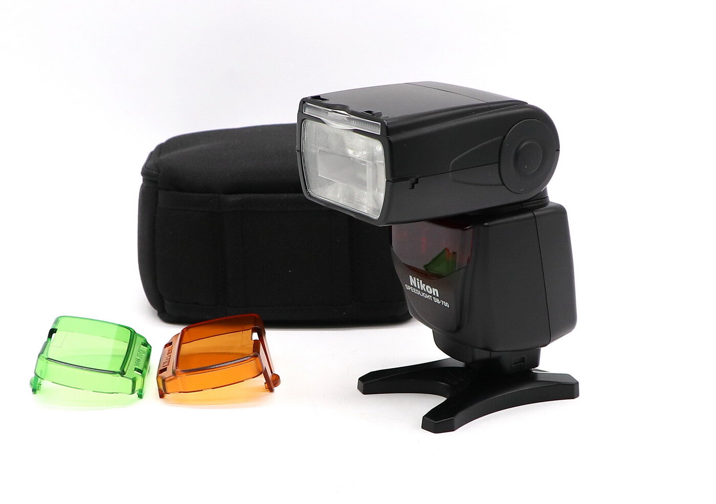 Универсальная фотовспышка Nikon Speedlight SB-700