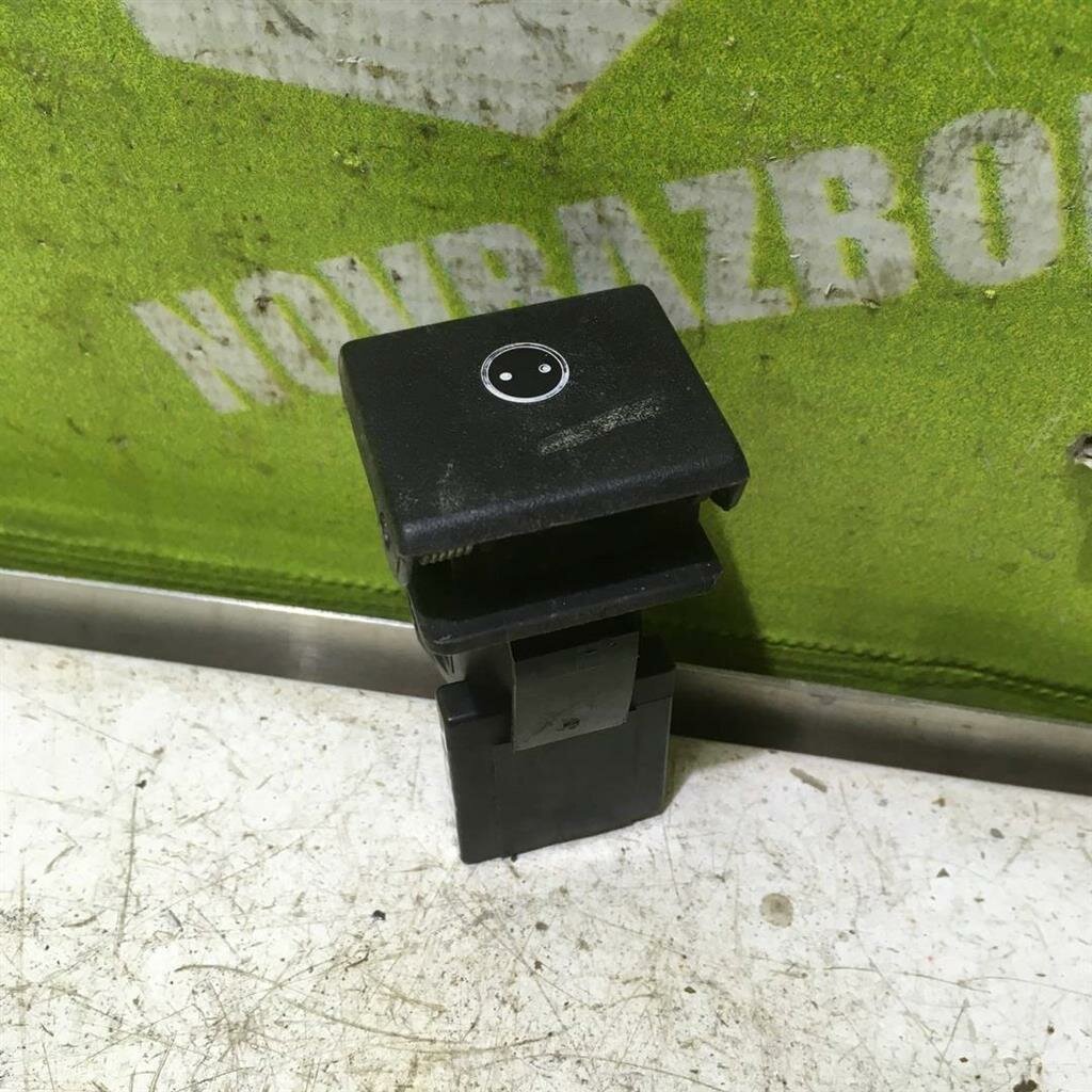 Прикуриватель Renault Scenic 96-99