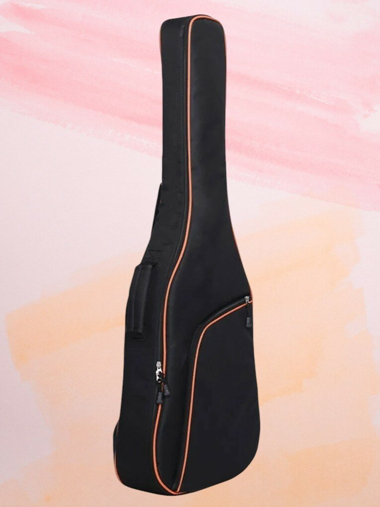 Чехол для акустической гитары от 38 до 41 дюйма и гитары классической от 3/4 до 4/4 . Чехол утепленный (5мм). Красный кант.