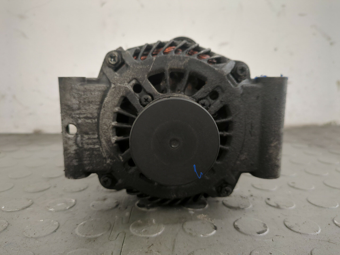 Генератор Citroen C3 picasso Б/У