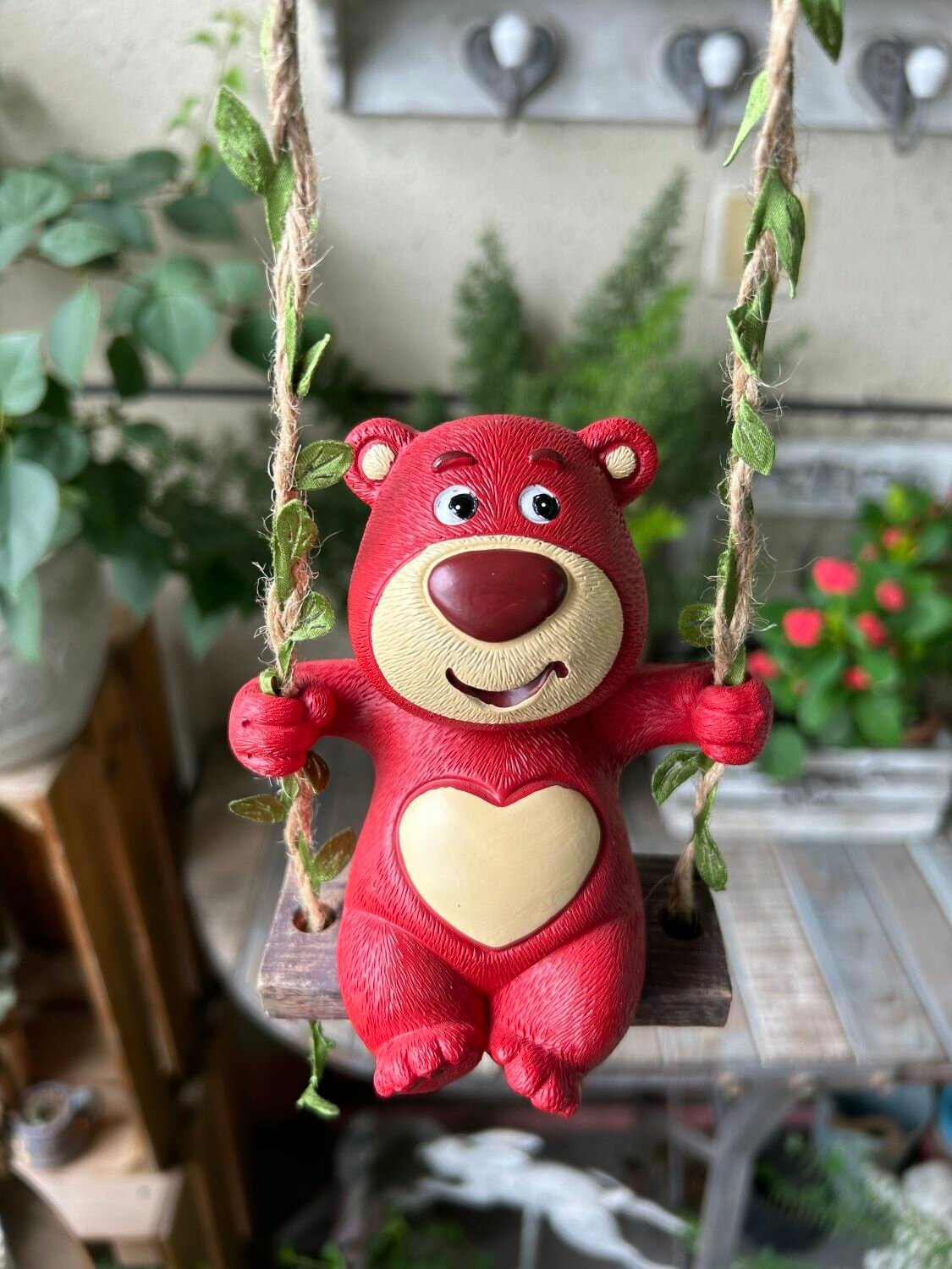 Фигурка садовая Лотсо Disney Pixar, подвесная для дерева, уличное украшение для сада