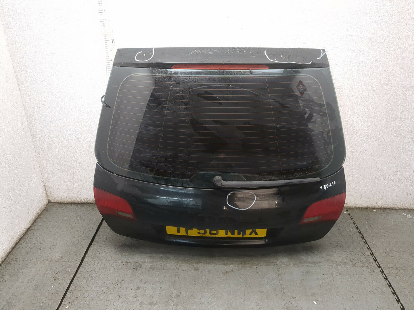 Крышка (дверь) багажника Audi A6 (C6) Б/У