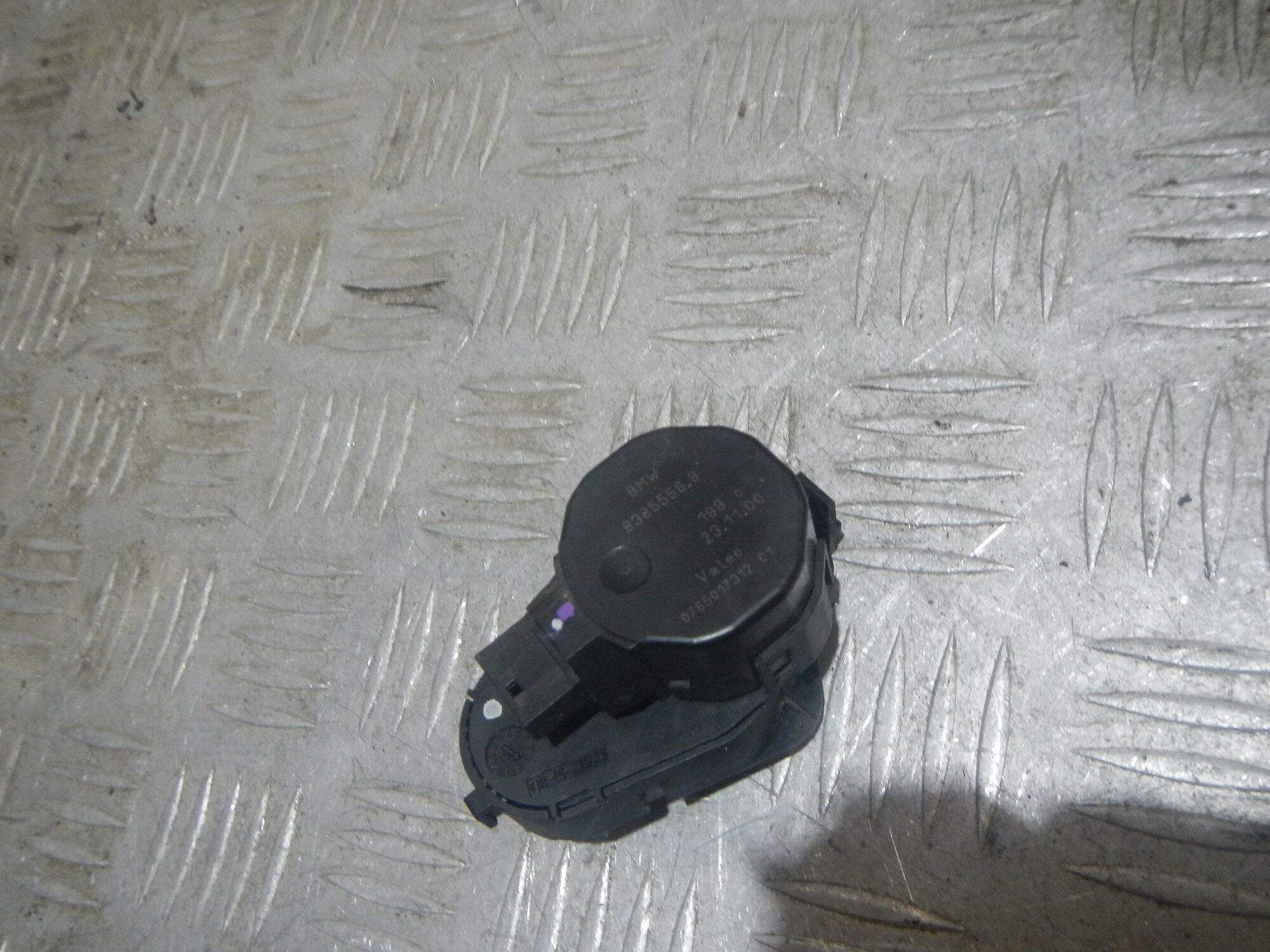 Б/У Моторчик заслонки отопителя, BMW (БМВ)-X5 (E53) (99-06) BMW X5 (E53) (99-06) Без видимых повреждений. 497734 BMW арт...