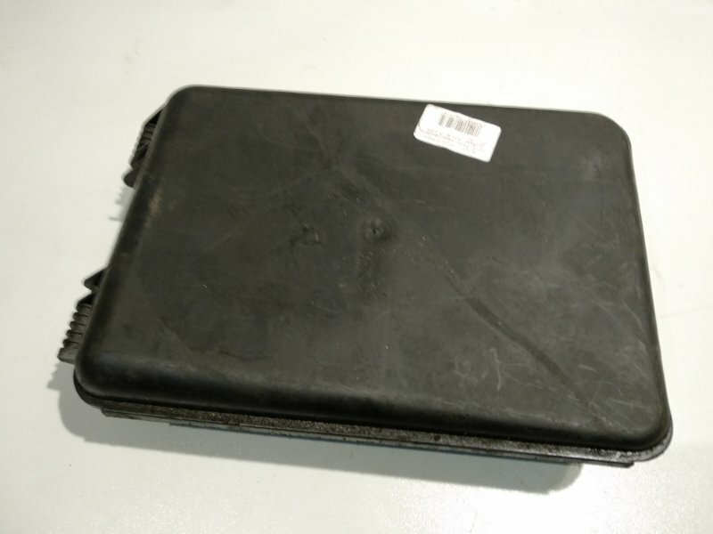 Б/У Корпус блока предохранителей (в сборе) Audi A6 C6 2004-2011 б/у Корпус блока предохранителей Audi A6 2004-2008 C6 6495 ...