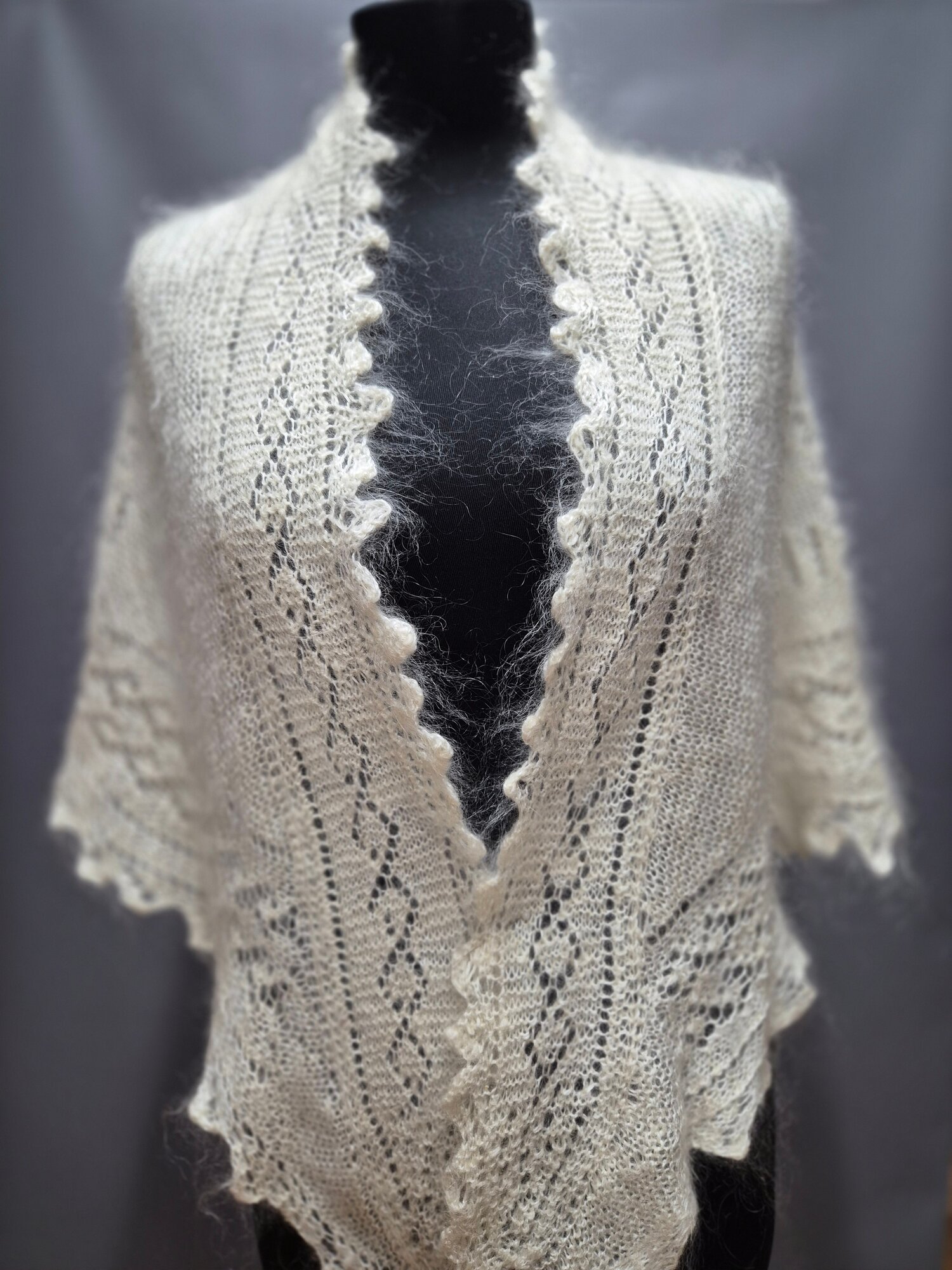 Косынка шейная для взрослых и детей