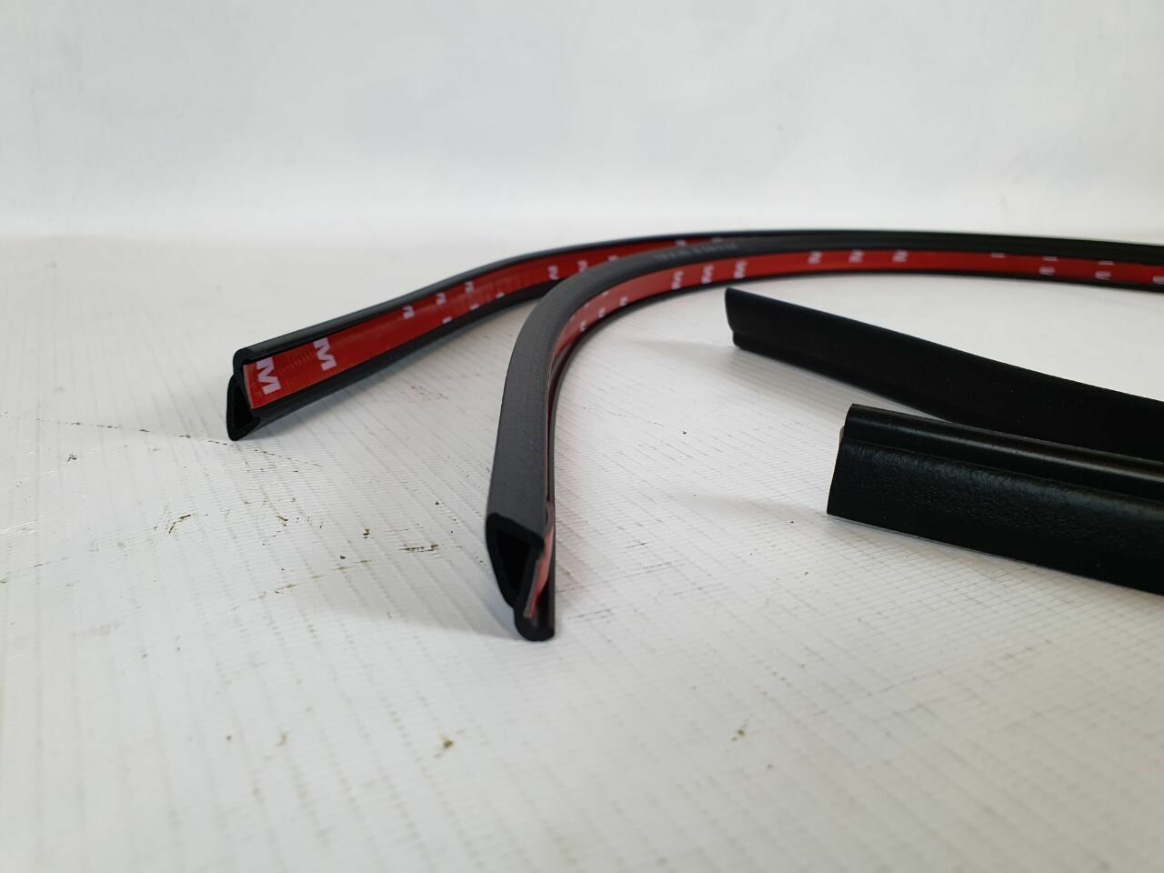 Уплотнитель автомобильный РКИ-19 дверной универсальный, не Китай РКИ