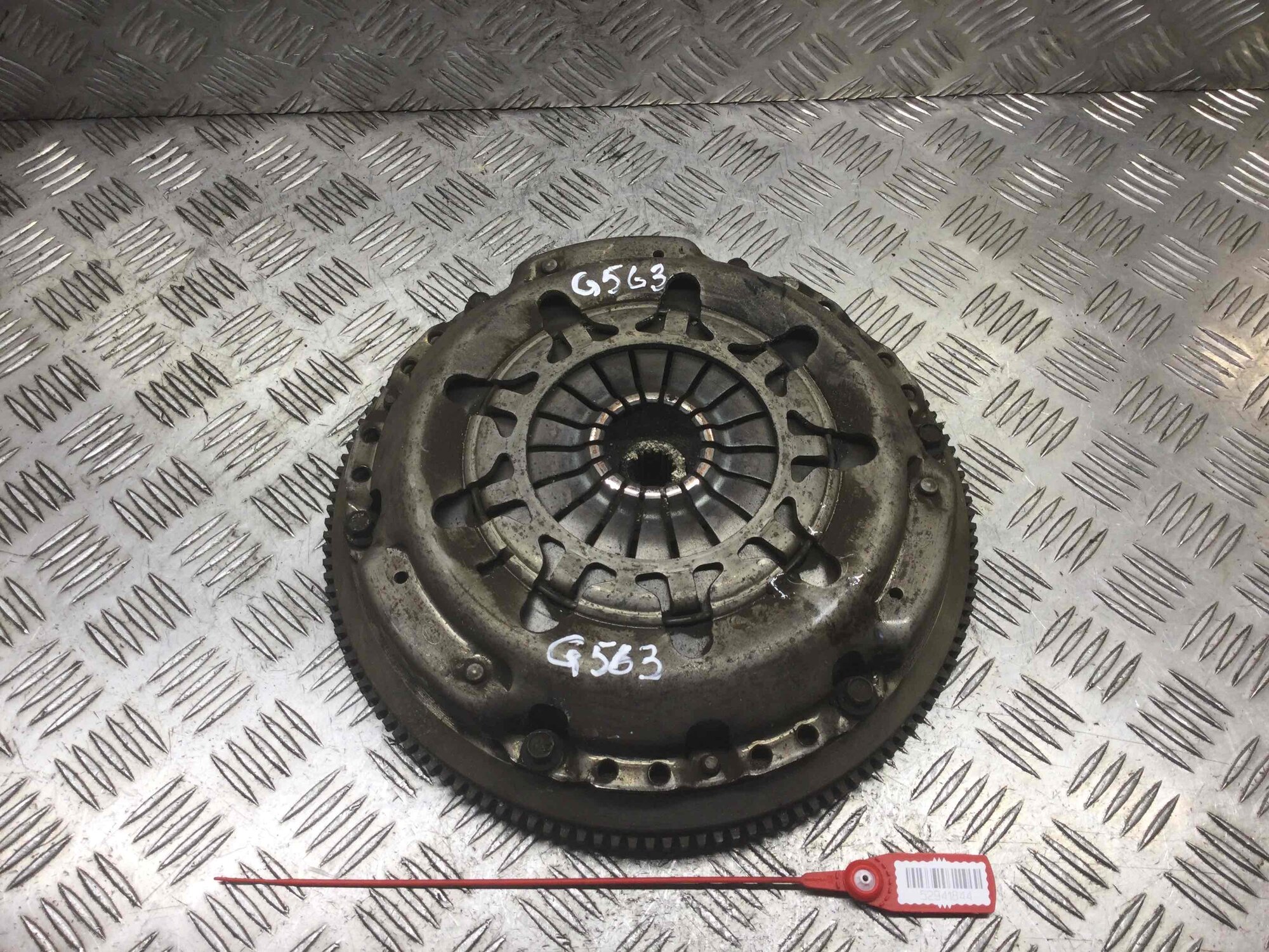 Б/У Маховик Ford Focus 1 поколение [рестайлинг] (2001-2005) 2003 г.