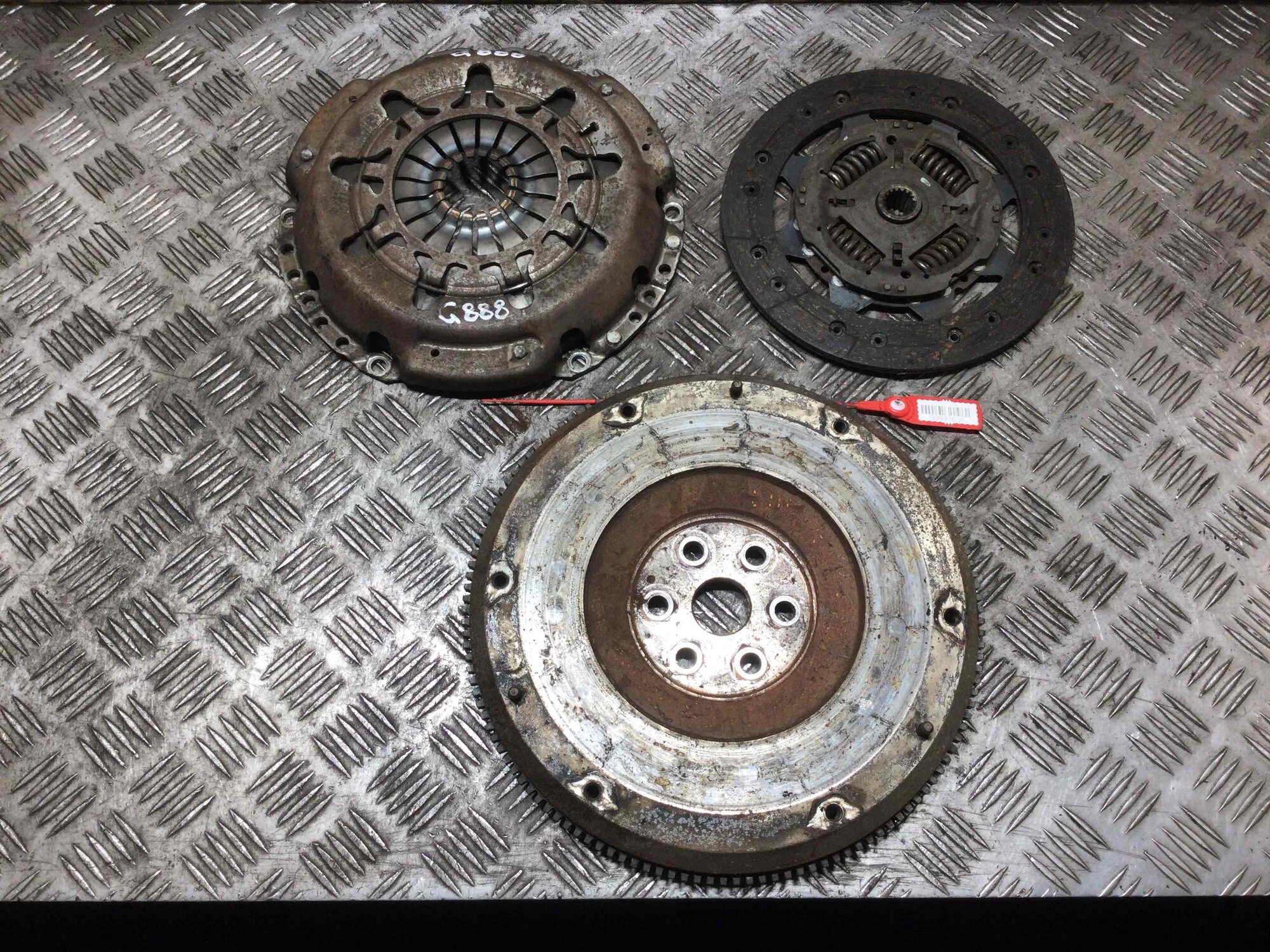 Б/У Маховик Ford Focus 1 поколение [рестайлинг] (2001-2005) 2004 г.