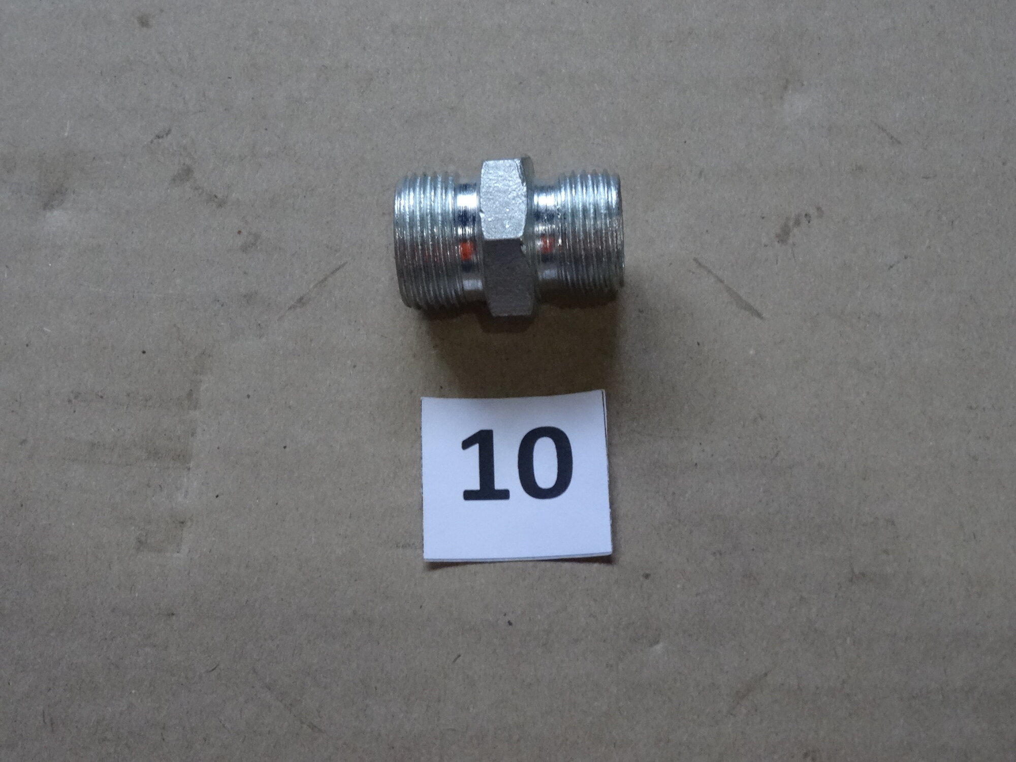 Штуцер 18х20 переходной М20х1,5-М18х1,5 L=11/L=28 (наружная/наружная) (864880)