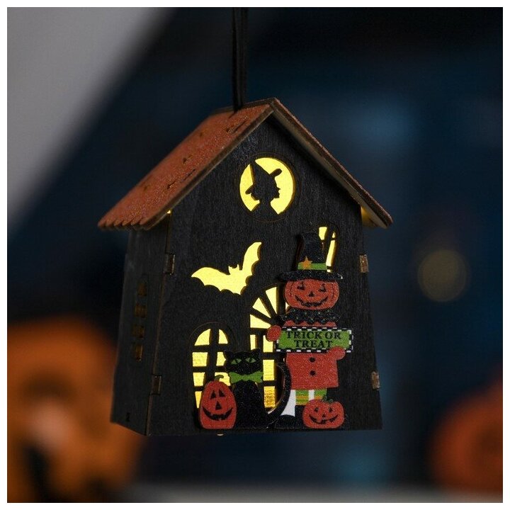 Светодиодная подвеска «Дом Джека» 7×9.5×6 см, пластик, батарейки LR1130×3 (в комплекте), свечение тёплое белое