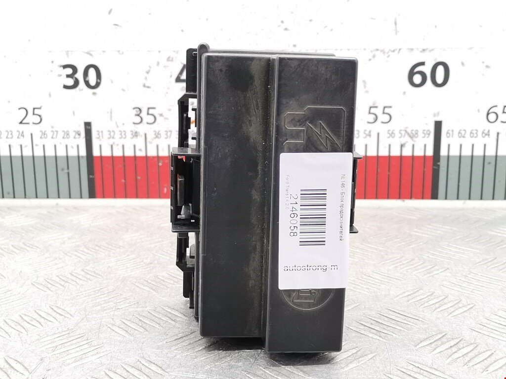 Блок предохранителей Ford Transit 4 арт. 2146058