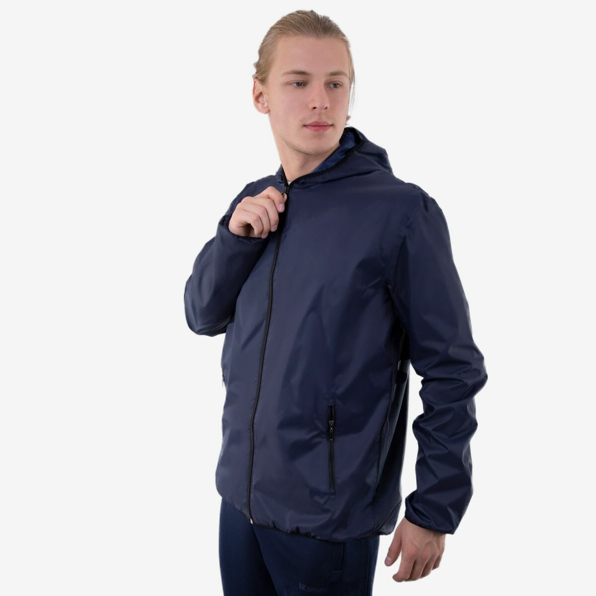 Куртка спортивная