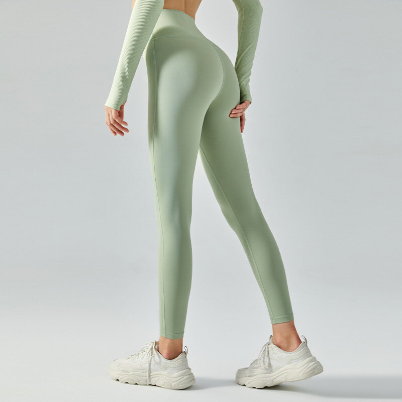 Брюки спортивные