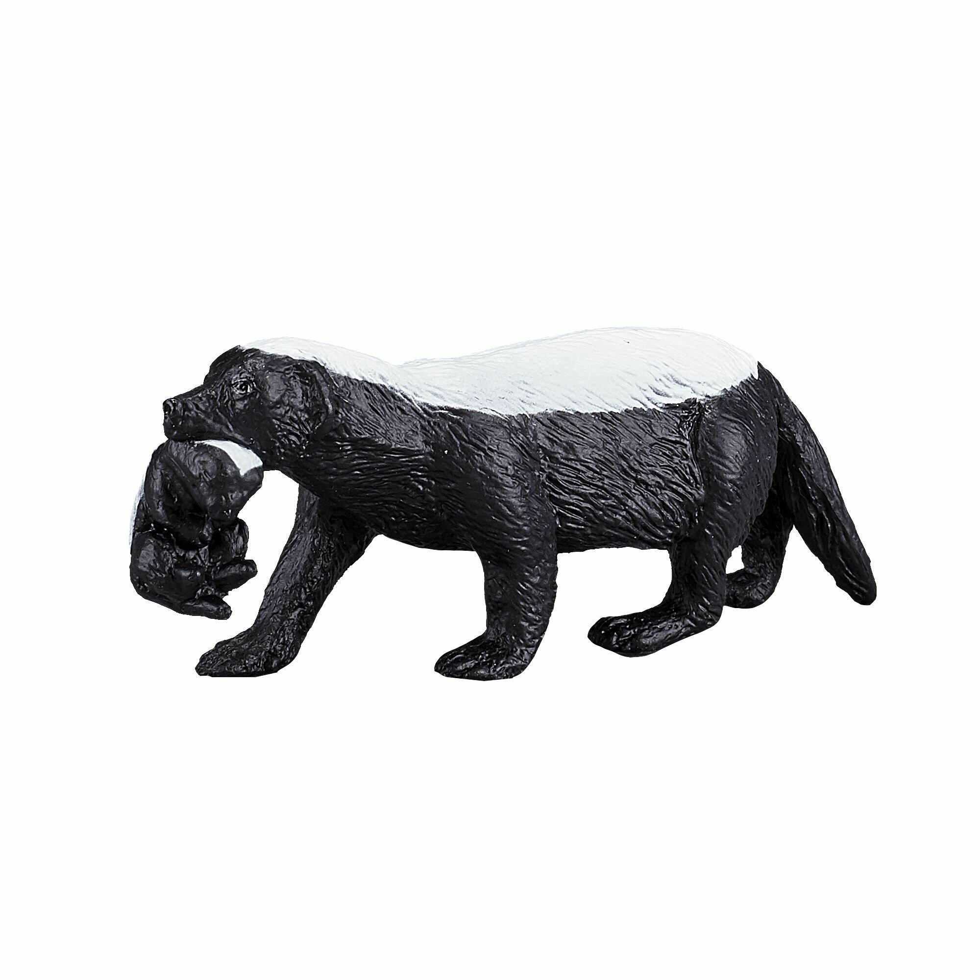 Коллекционная фигурка KONIK Медоед, самка с детёнышем