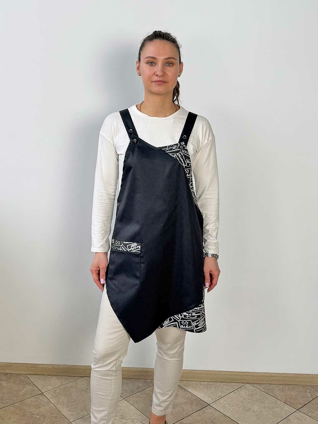 Фартук женский, производитель Фабрика швейных изделий №3, модель М-4, размер 50-54, цвет черный