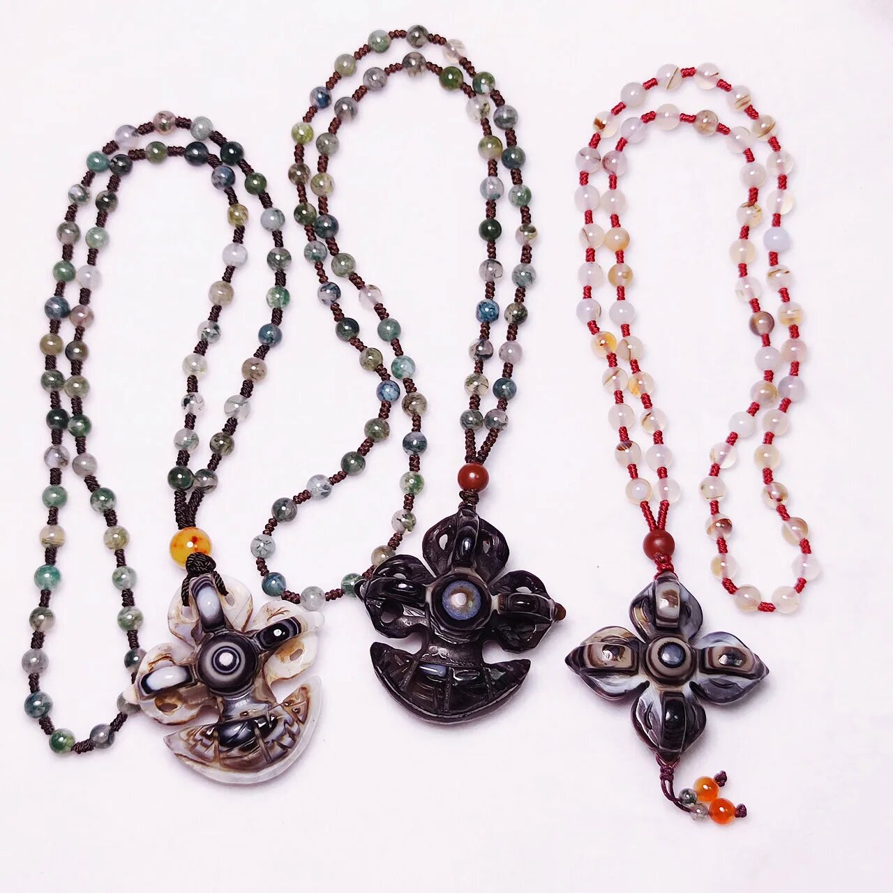 Колье, агат