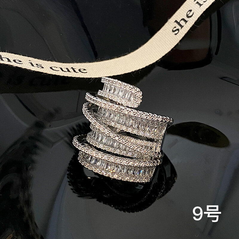 Кольцо, циркон