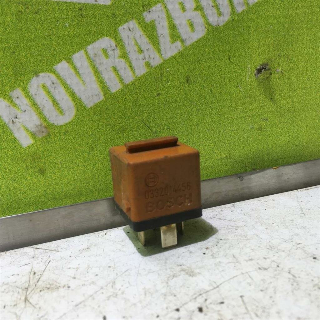 Реле BMW 5-серия E34 88-95