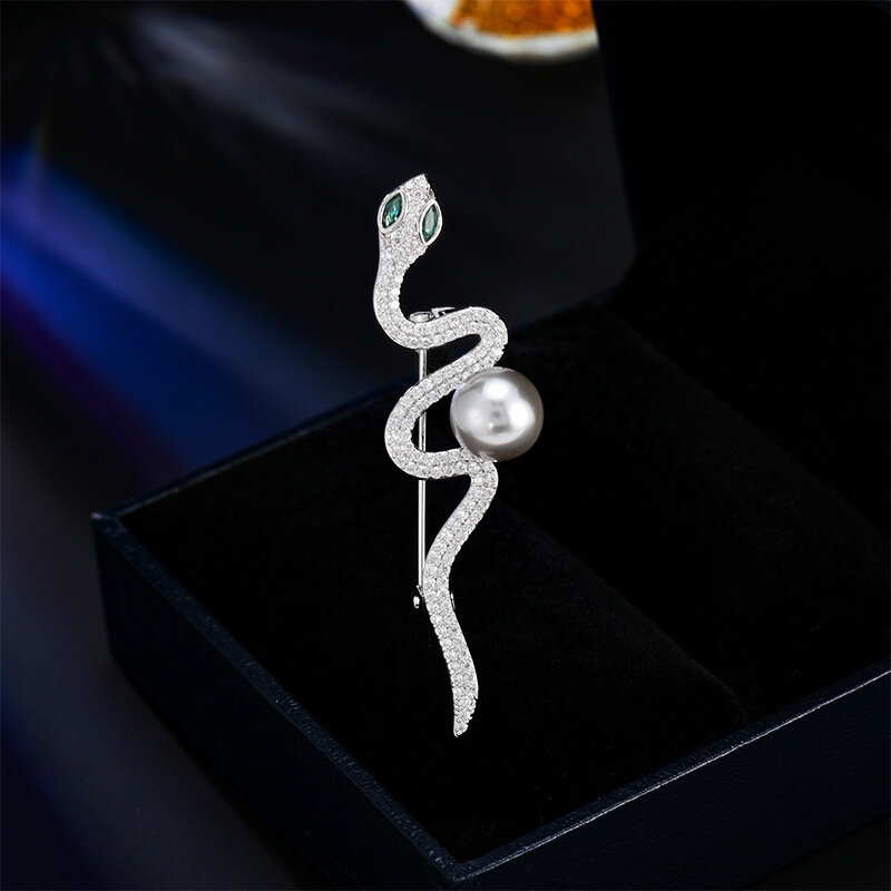 Брошь Liyu Jewelry