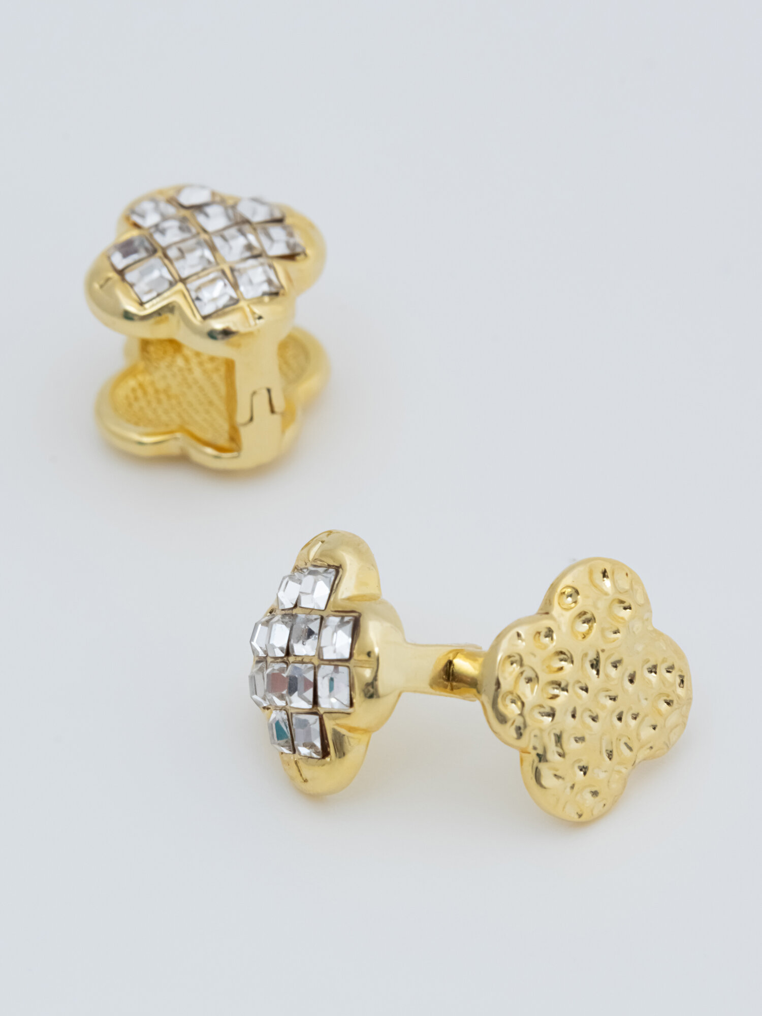 Серьги пусеты, кристалл