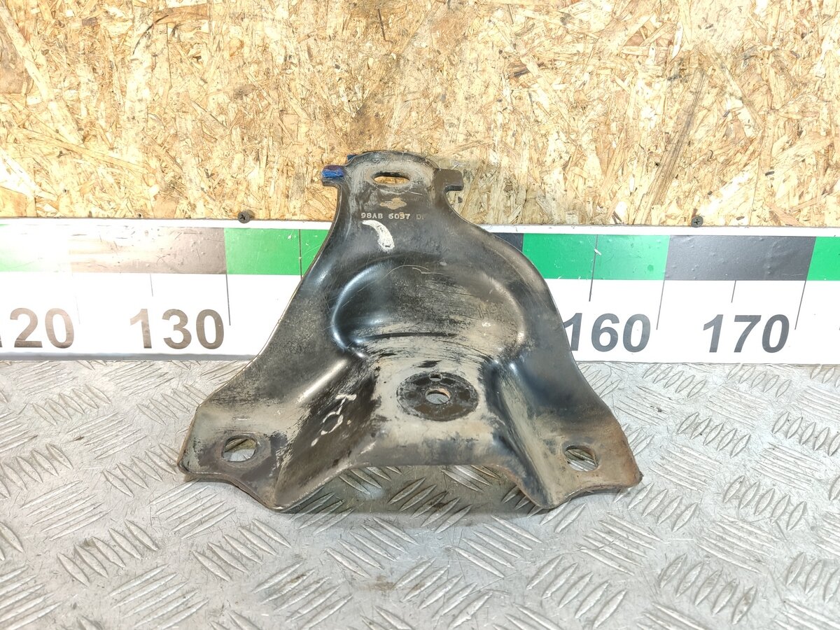 Кронштейн двигателя FORD Tourneo 2002-2013 98AB6037DF