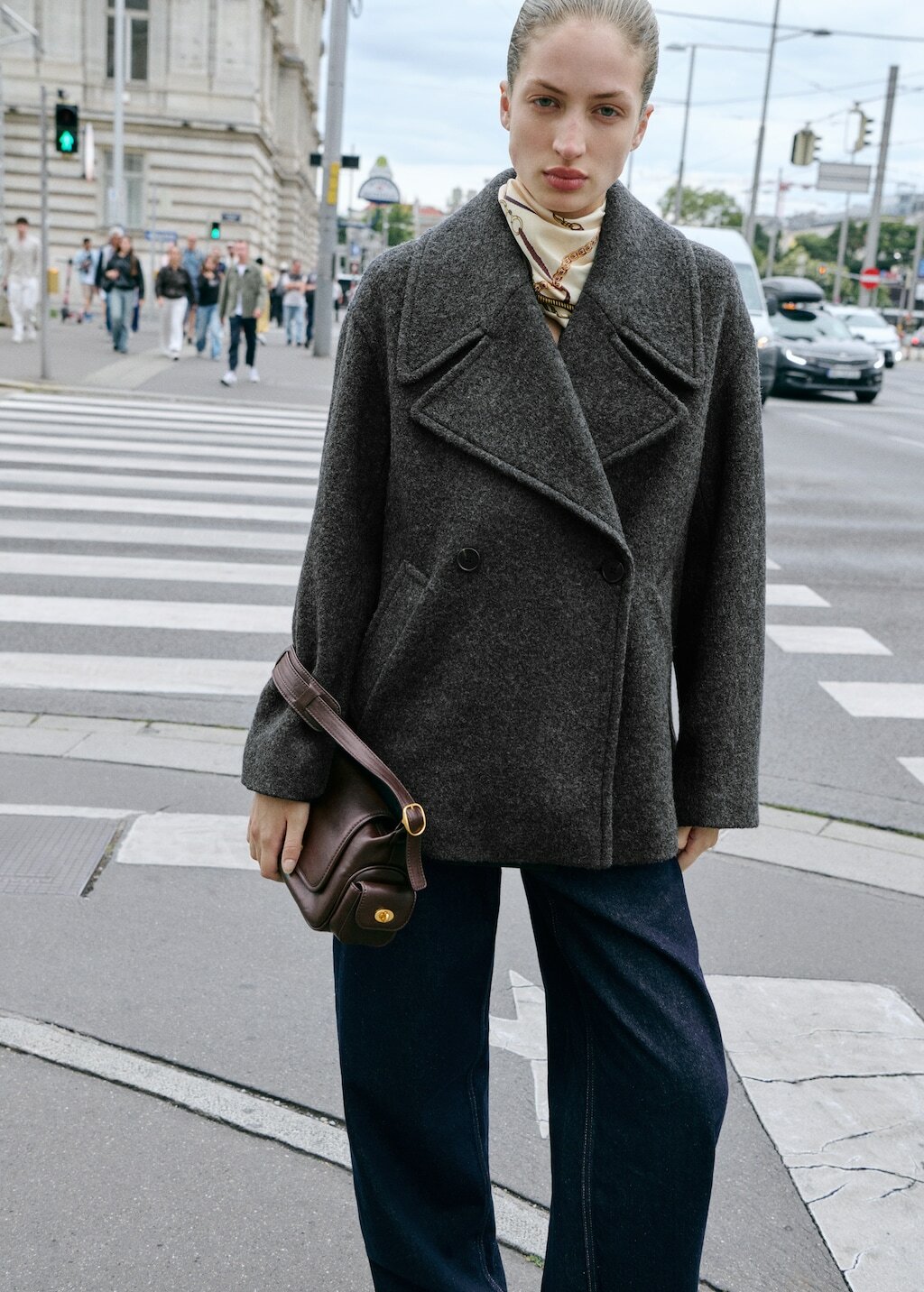 Джинсы CHARLOT 