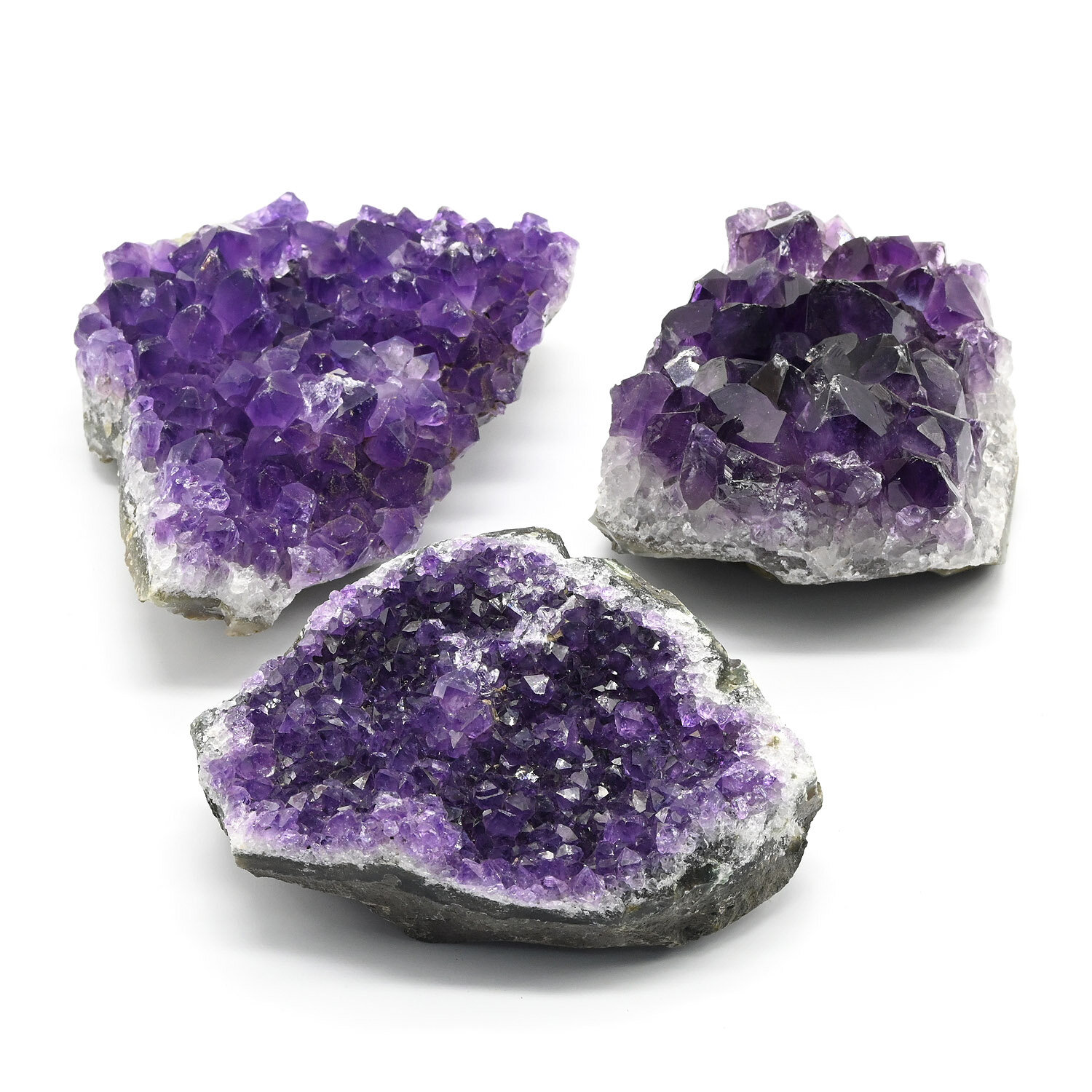 Друза Аметист Бразильский 80*48*35мм, 190-209г .