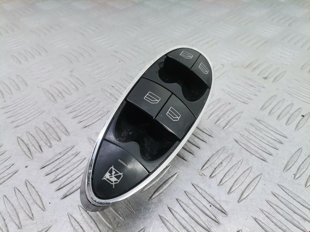 Блок управления стеклоподъемниками Mercedes E-Class (W211) A2118213679 арт. 2194505