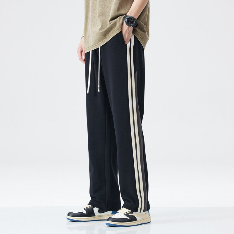 Брюки спортивные