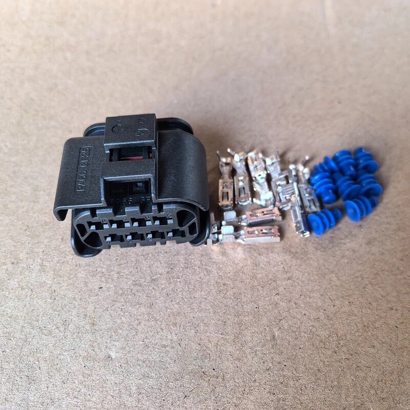 8-контактный гнездовой разъем бензонасоса 705-234 для BMW F18 E90 E92 520 530 730 740 X3 X5 1pcs