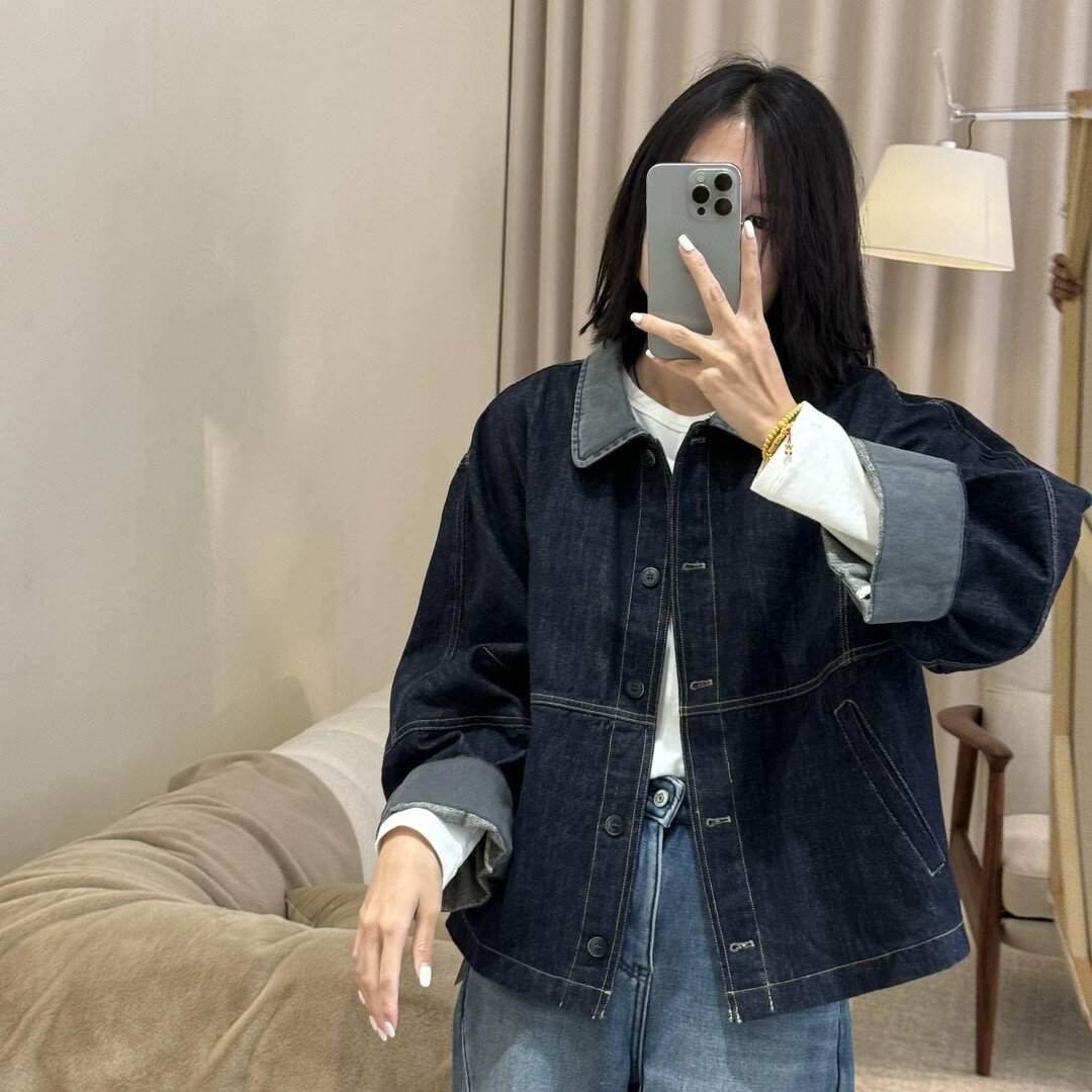 Куртка джинсовая