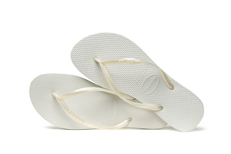 Шлёпанцы не указана