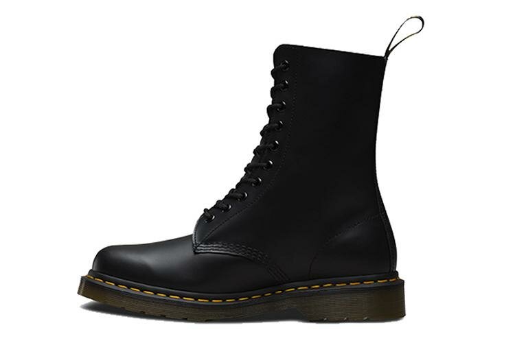 Ботинки Dr. Martens 1490