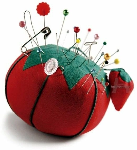 Игольница "Томат" со шлифовкой для иглы PRYM 611321