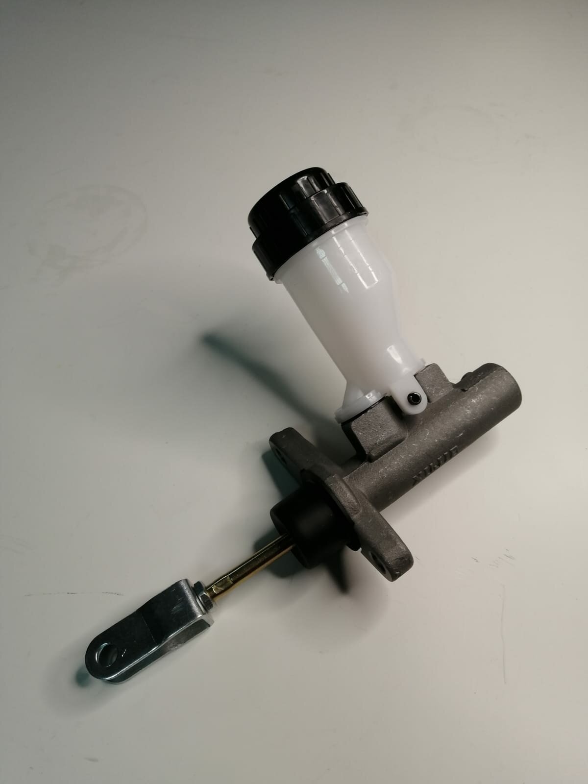 Цилиндр сцепления главный Great Wall Safe [2.2 8V 5MT внедорожник 4X2] 1608100D01