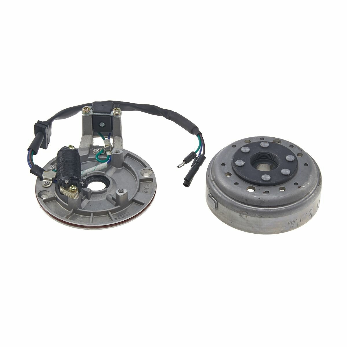 Генератор в сборе двигатель YX140 см3 (без катушки освещения)