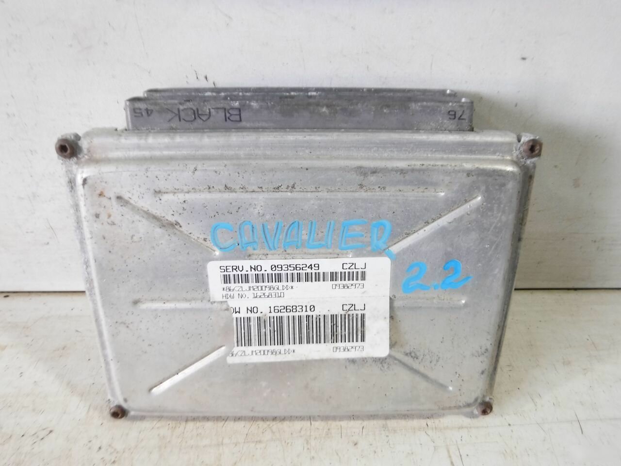 Блок управления двигателем Chevrolet Cavalier III (1995—2005) 16268310