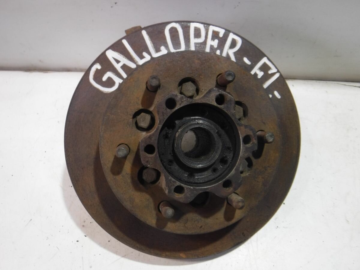 Кулак поворотный передний левый Hyundai Galloper I (1991—2003)