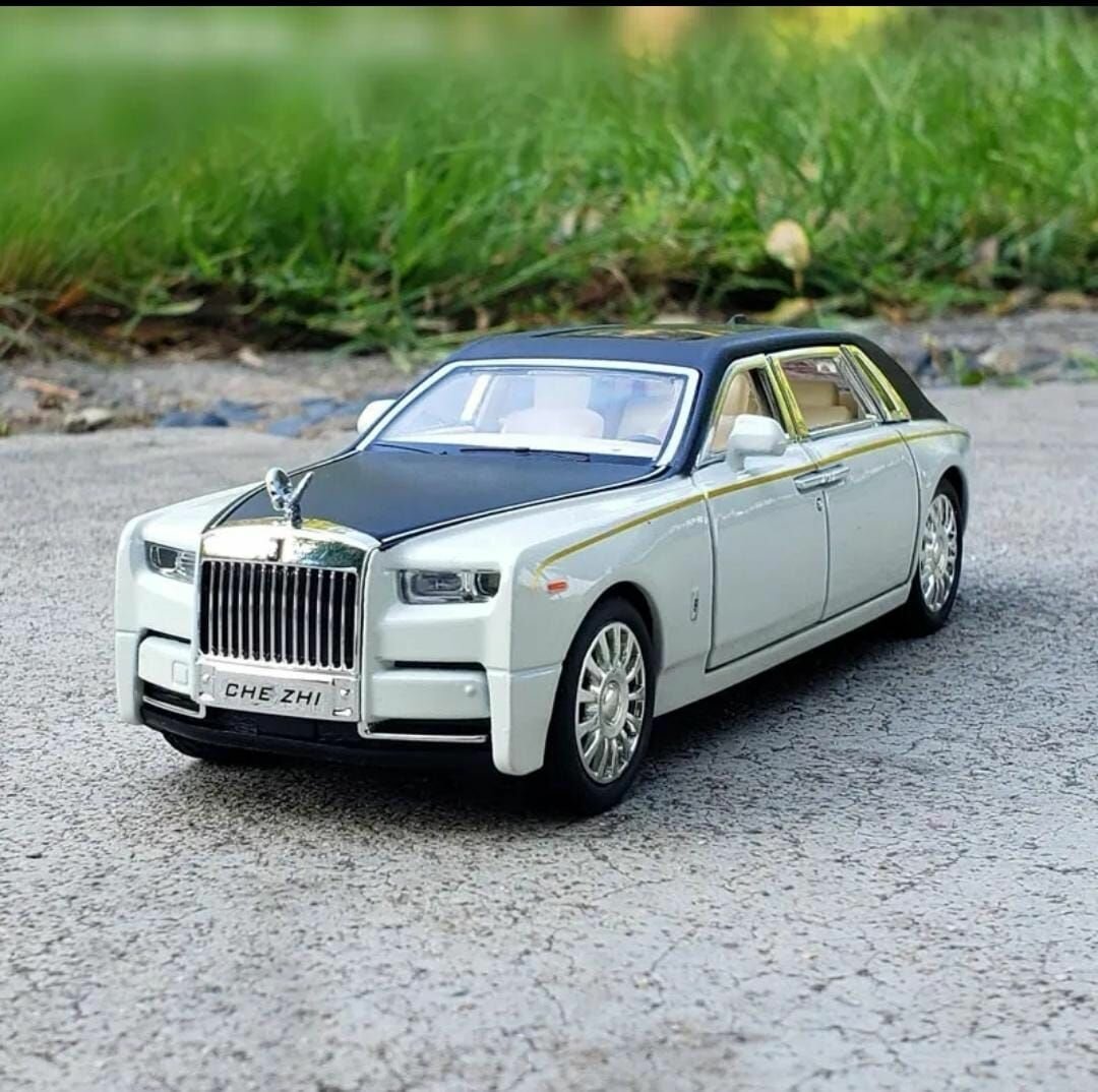 1:32 Литой металлический Rolls Royce Phantom