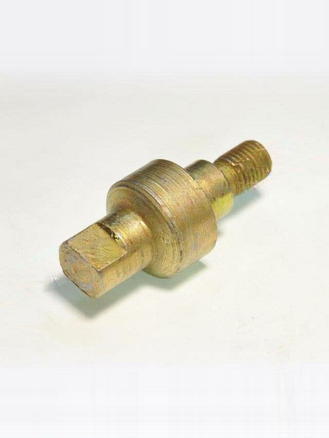 Болт М10*15*1,25 спец.(ф24*56,5) ограничителный цепи 01-07 М10 2101-1006050